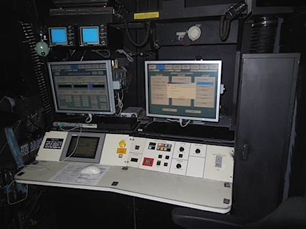 You Can Buy This Full Motion Surplus UH-60 Black Hawk Flight Simulator ...