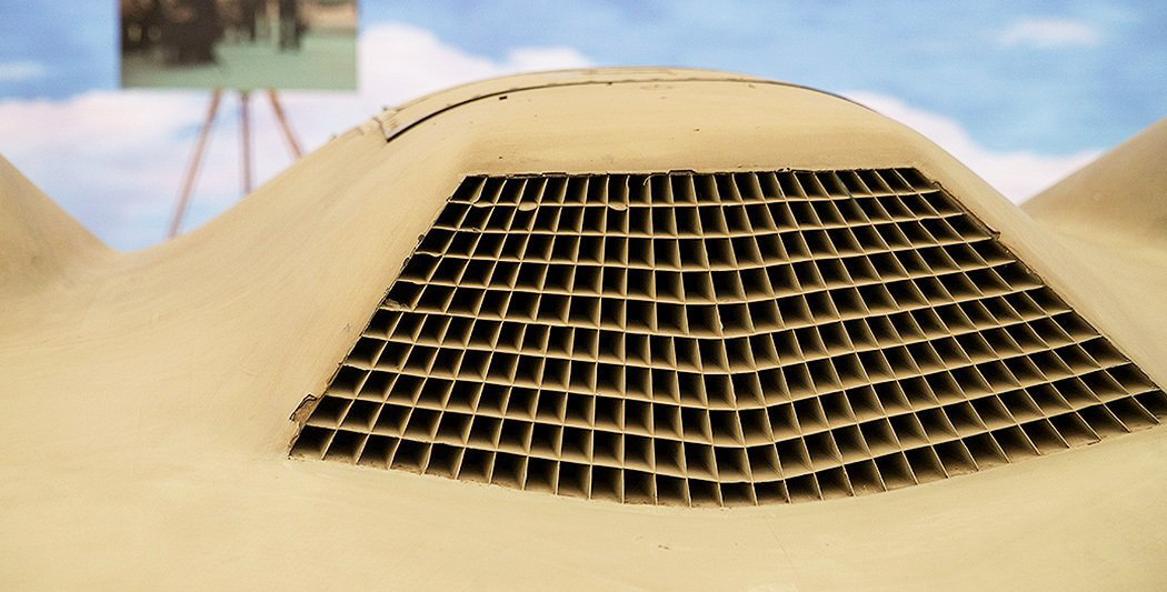 Satellite Image Of RQ-170 Taxiing By MQ-9 Gives Best Size Estimate Yet ...