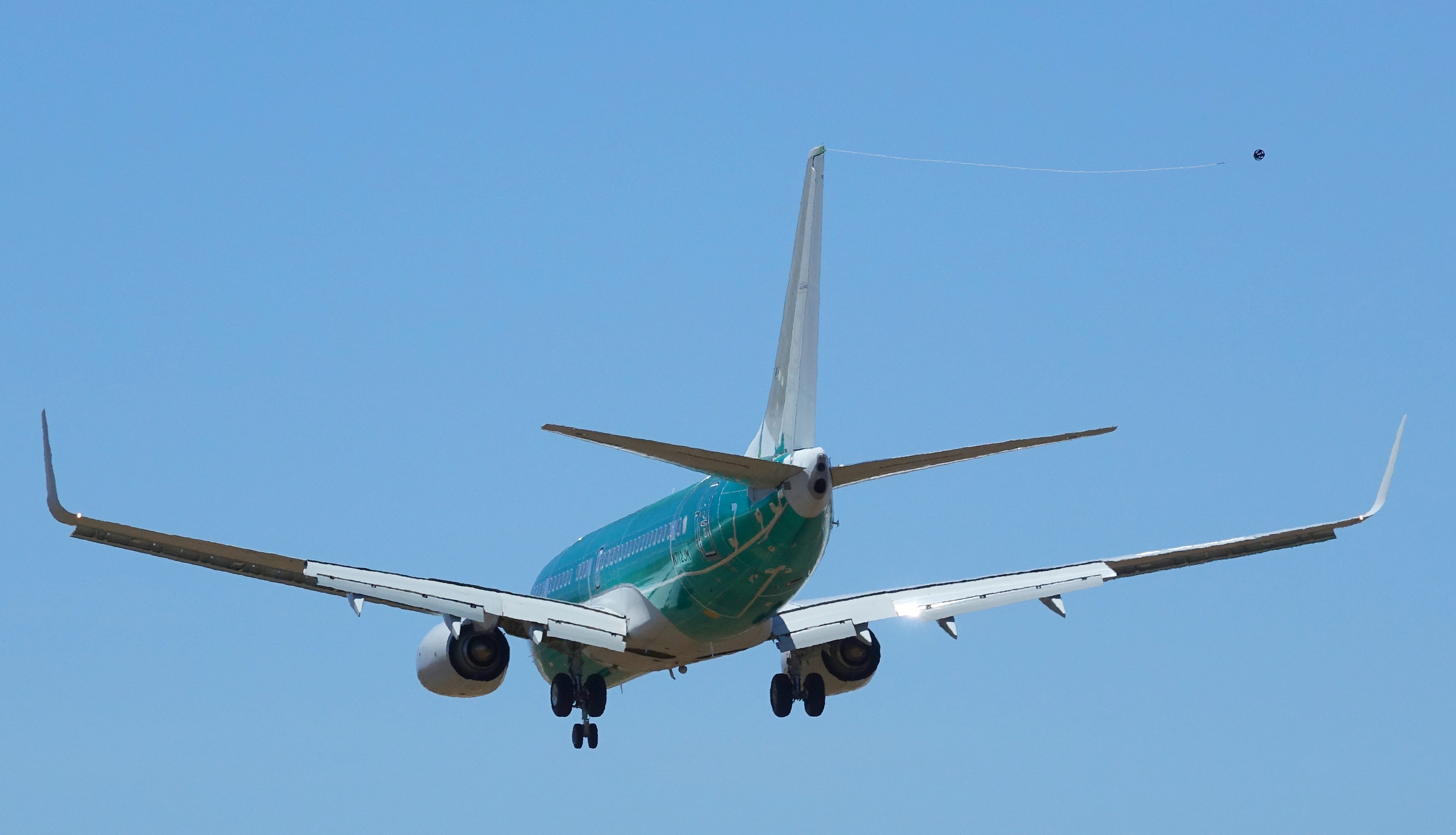 The Mysterious Case Of The Air Force's New Strangely Modified 737 With ...