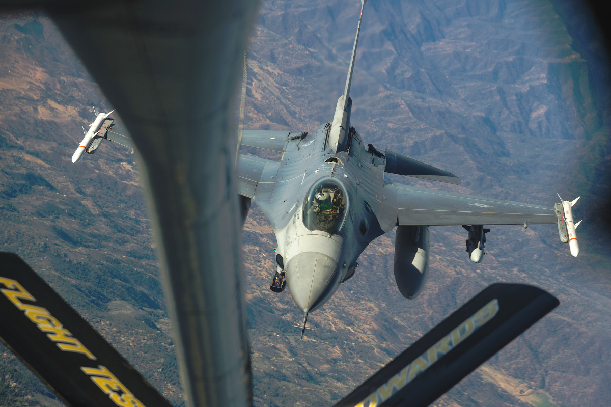 Air Force Close To Test Firing Low-Cost Cruise Missile As Work On ...