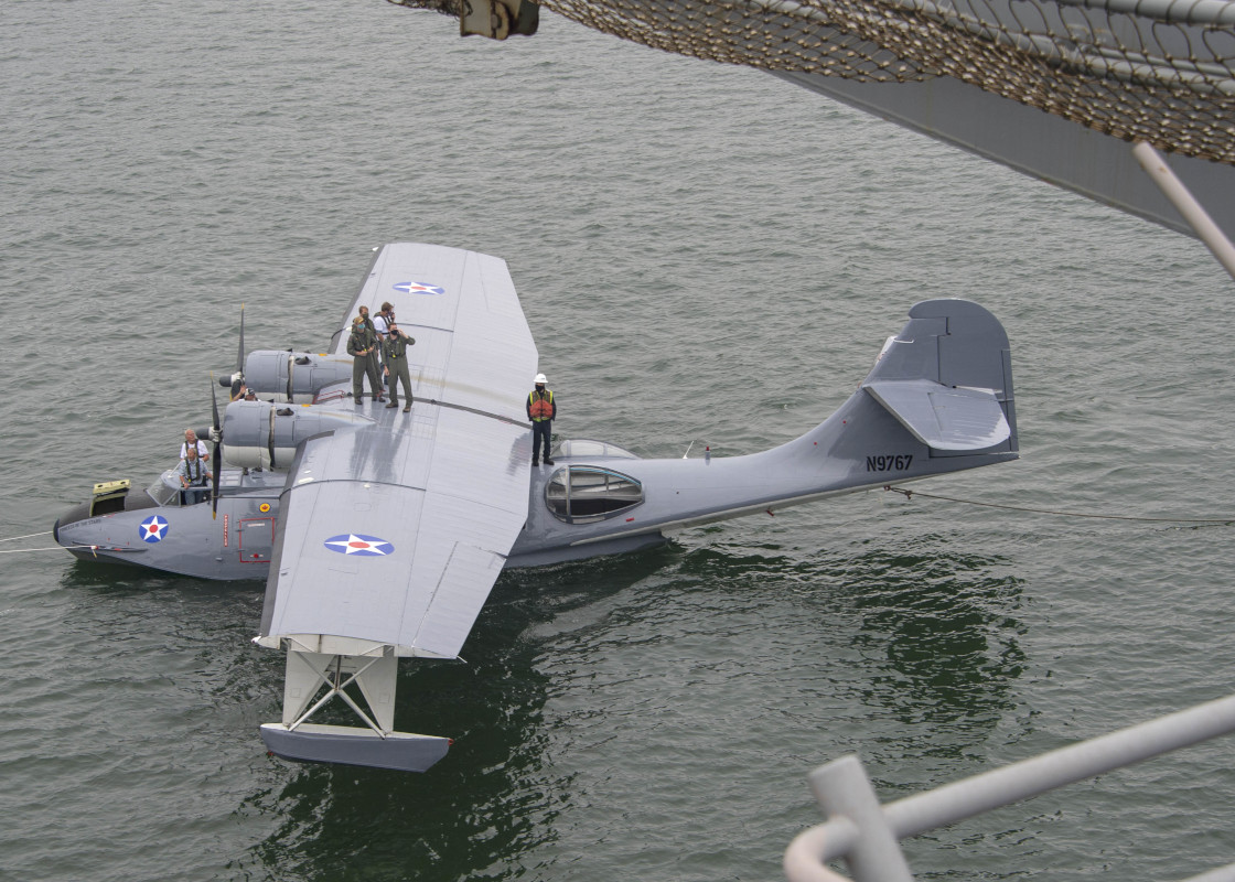 Amphibious Assault Ship USS Essex Carries Load Of Gorgeous World War II ...