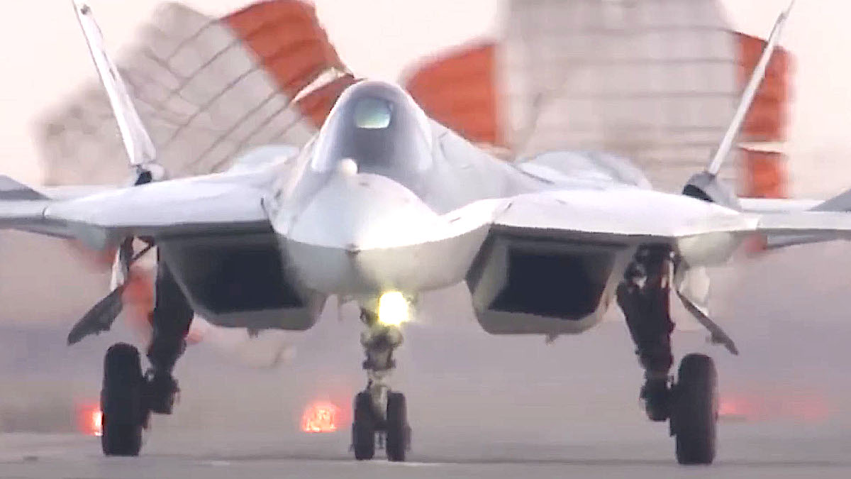 Check Out These Images Of Russia's Second Su-57 Felon Fighter Under ...