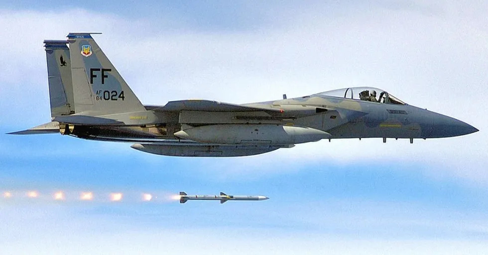 The Full Story On That Oregon F-15 That Fired Its Missiles Into The Sea ...
