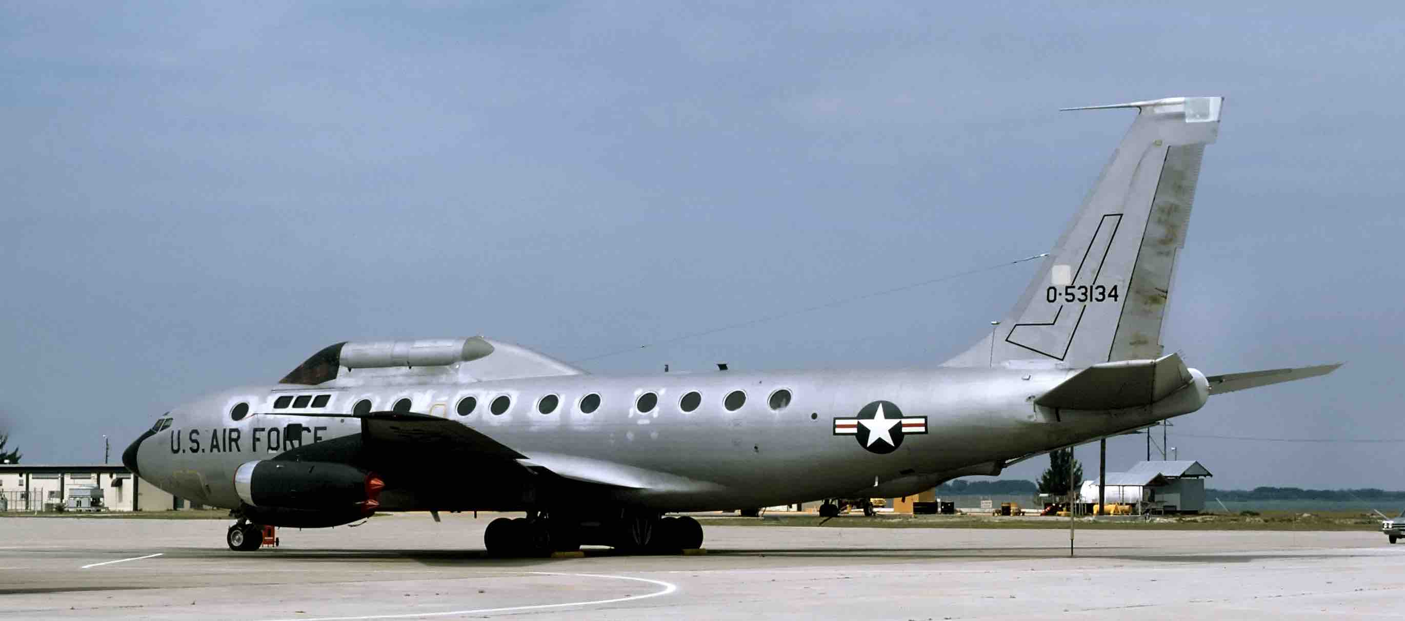 A Dozen Of The Most Unusual Variants Of The Ubiquitous KC-135 Family Of ...