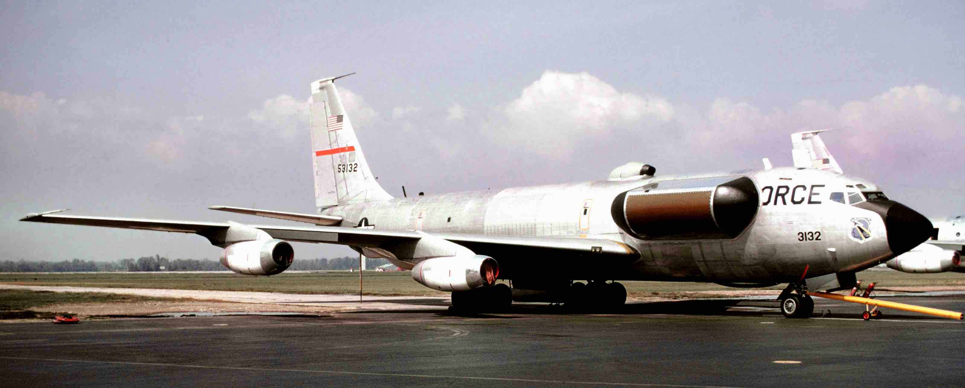 A Dozen Of The Most Unusual Variants Of The Ubiquitous KC-135 Family Of ...