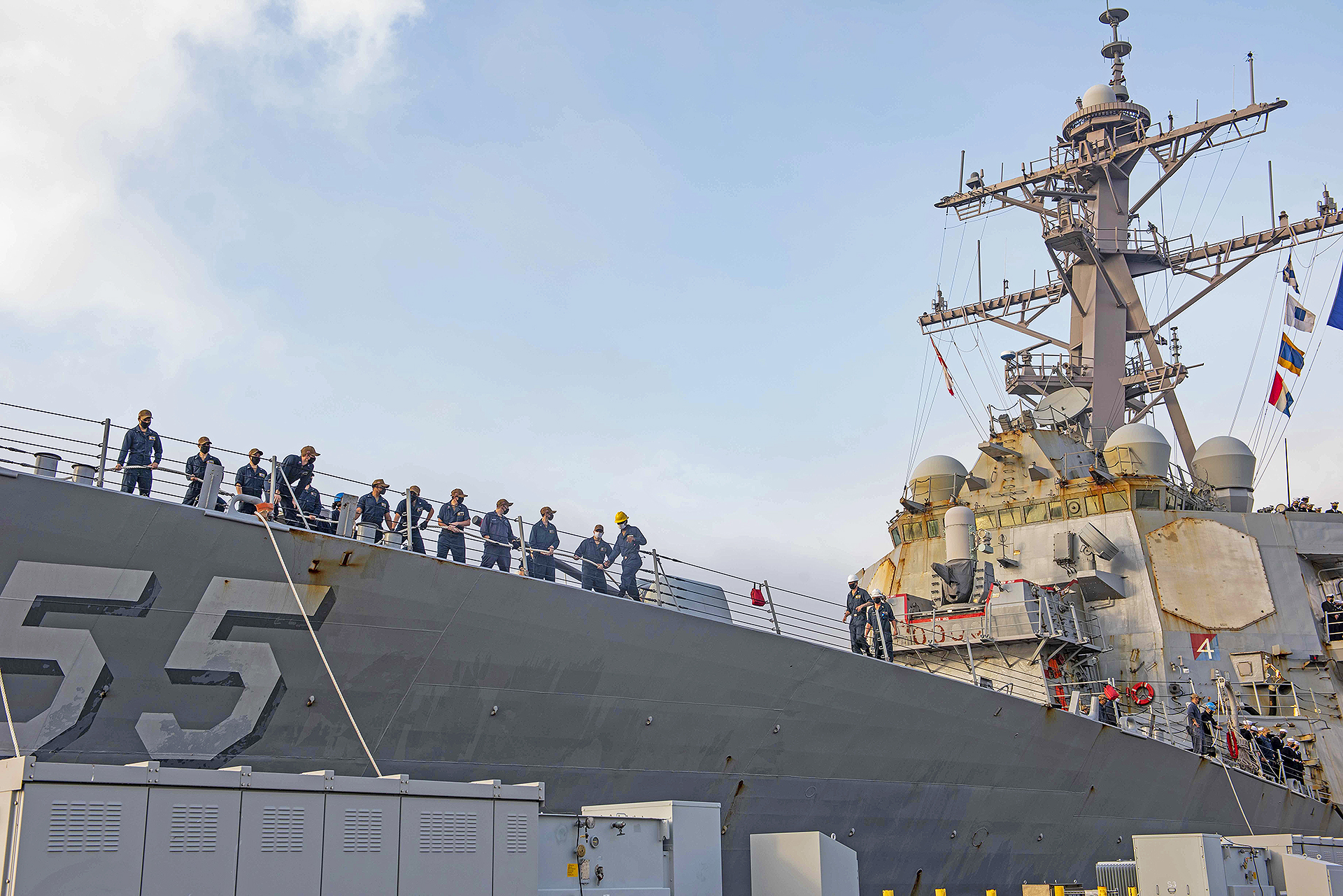 Check Out How Rusty And Battered USS Stout Looks After Spending A ...