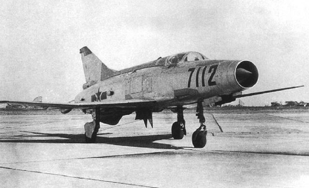 The Nanchang J-12 Is The Lightweight Chinese Fighter You’ve Probably ...