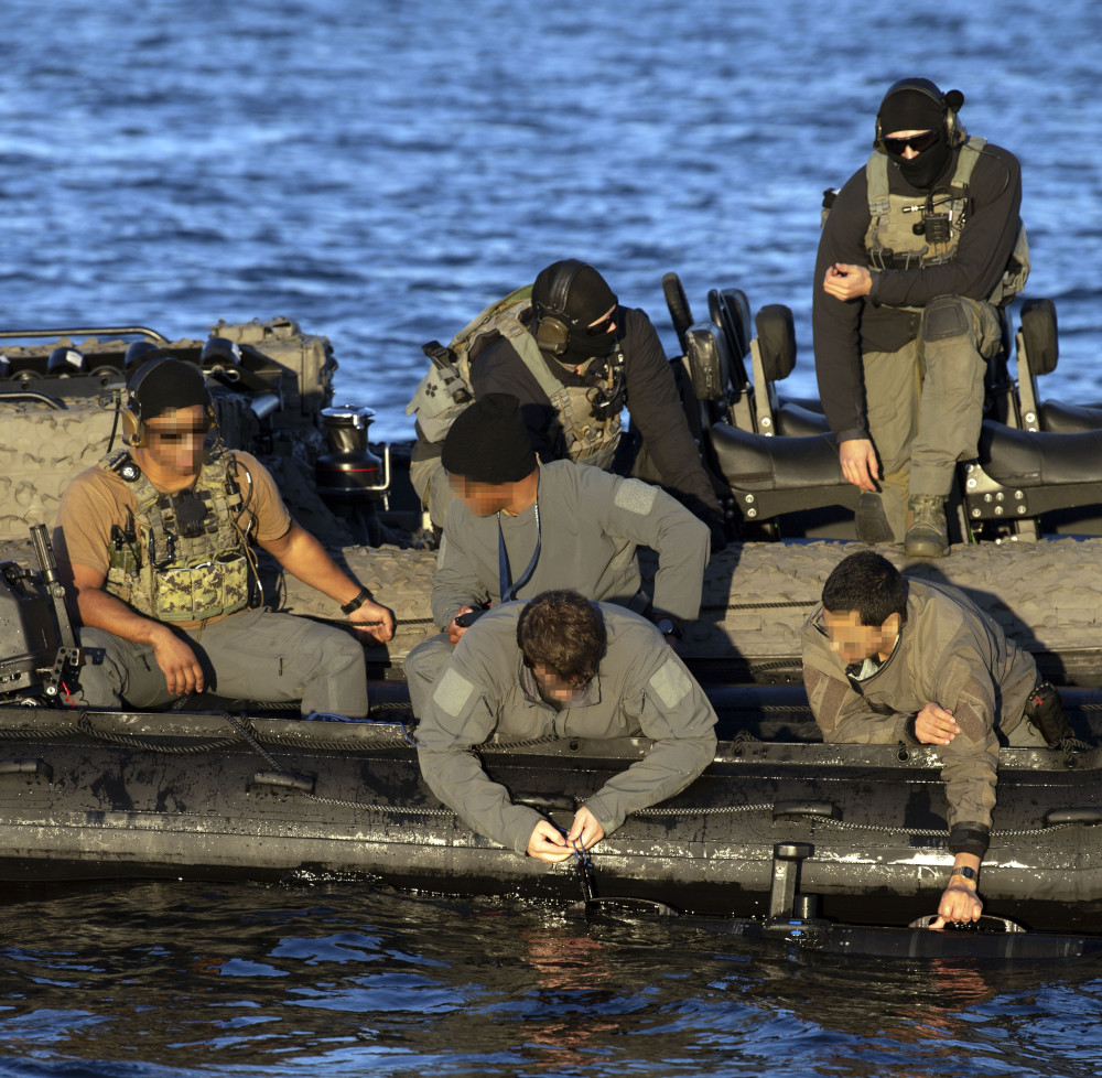 Check Out These Navy Special Operators Deploying An Underwater Scout Drone