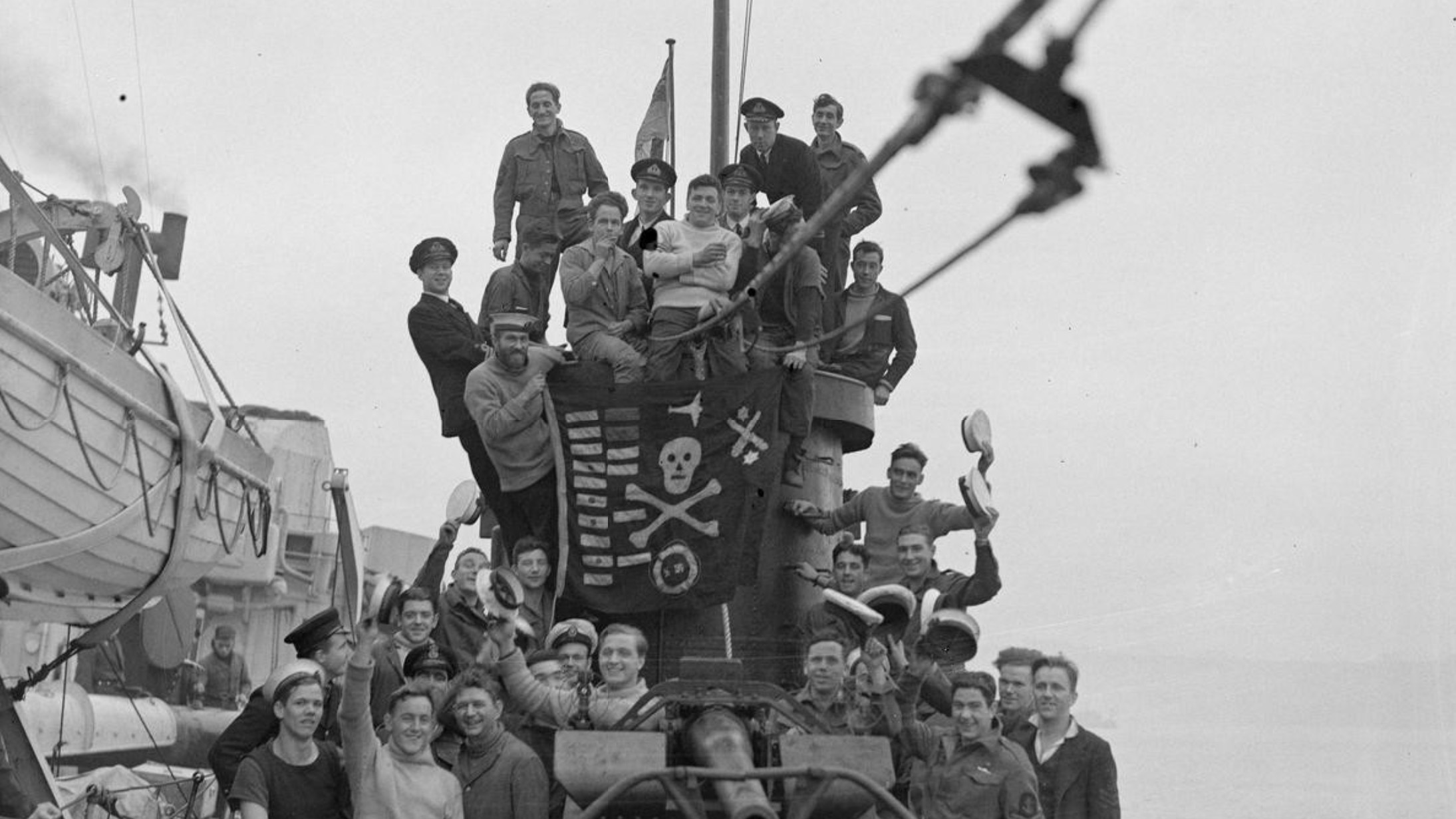 The Tale Of A World War II British Submarine That Shot Down An Enemy ...