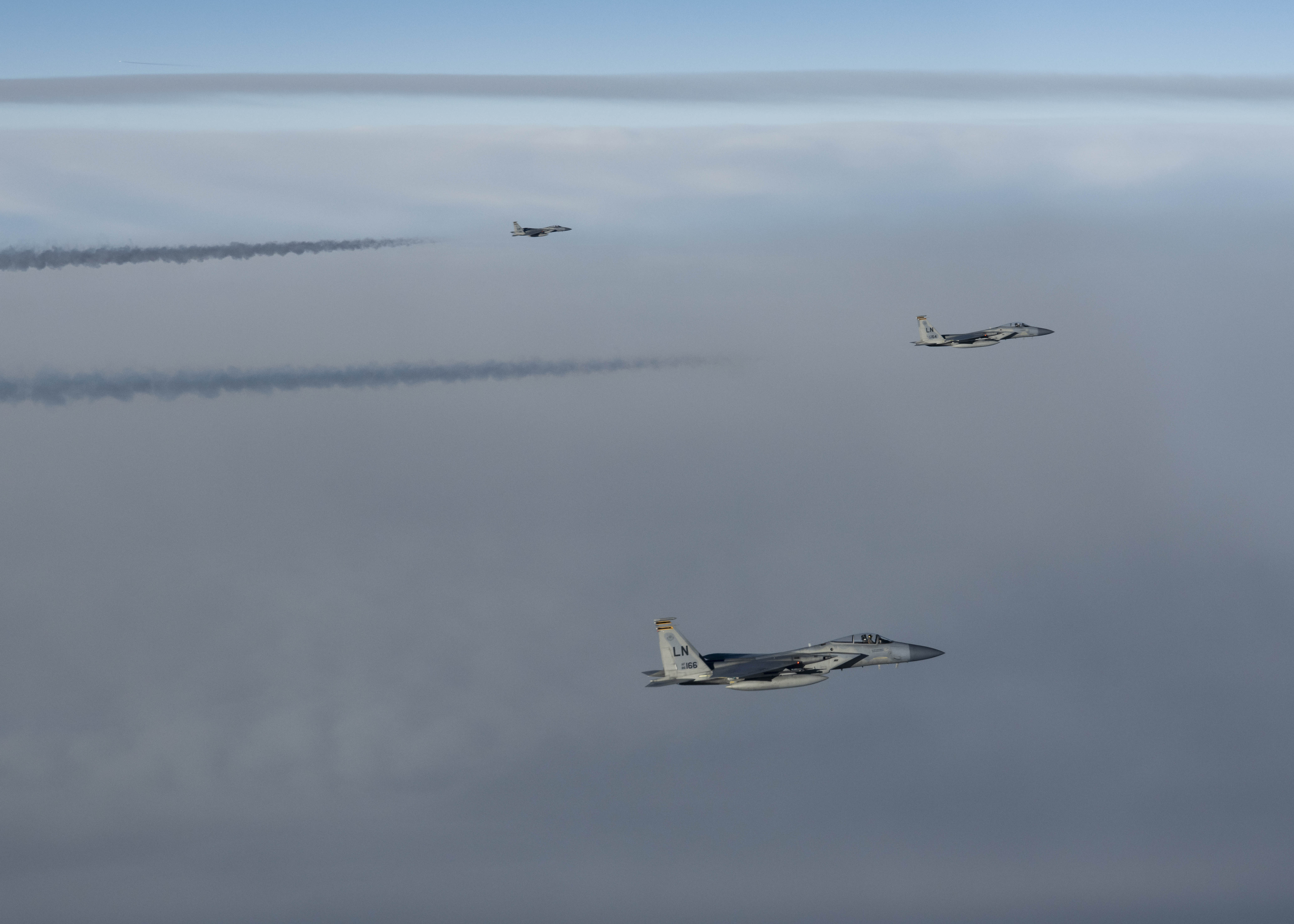 Watch This F-15 Take Out A Target With A Sidewinder Missile At Very ...