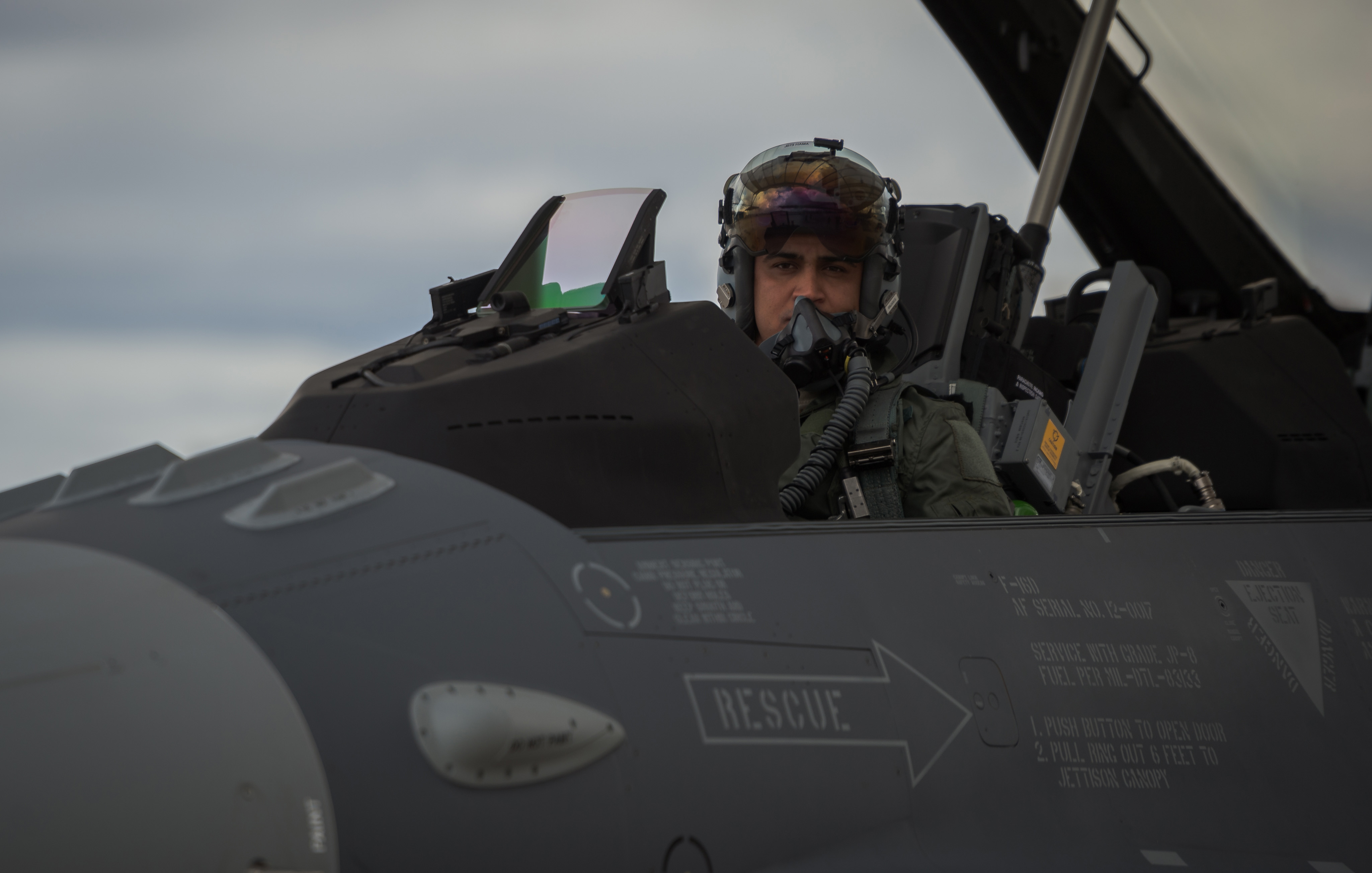 The Iraqi Air Force’s F-16 Fleet Is On The Brink Of Collapse Despite ...