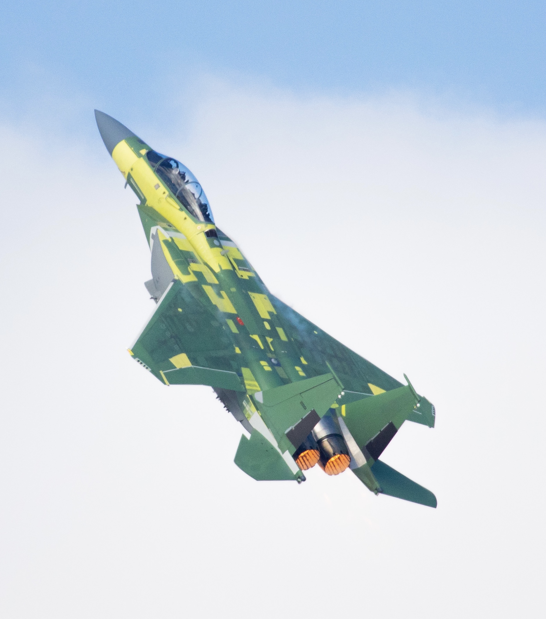 The Air Force’s New F-15EX Eagle Just Took To The Sky For The First ...