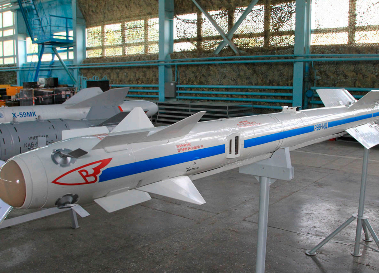 Russia Eyes First Brand-New Short-Range Air-To-Air Missile Since The ...
