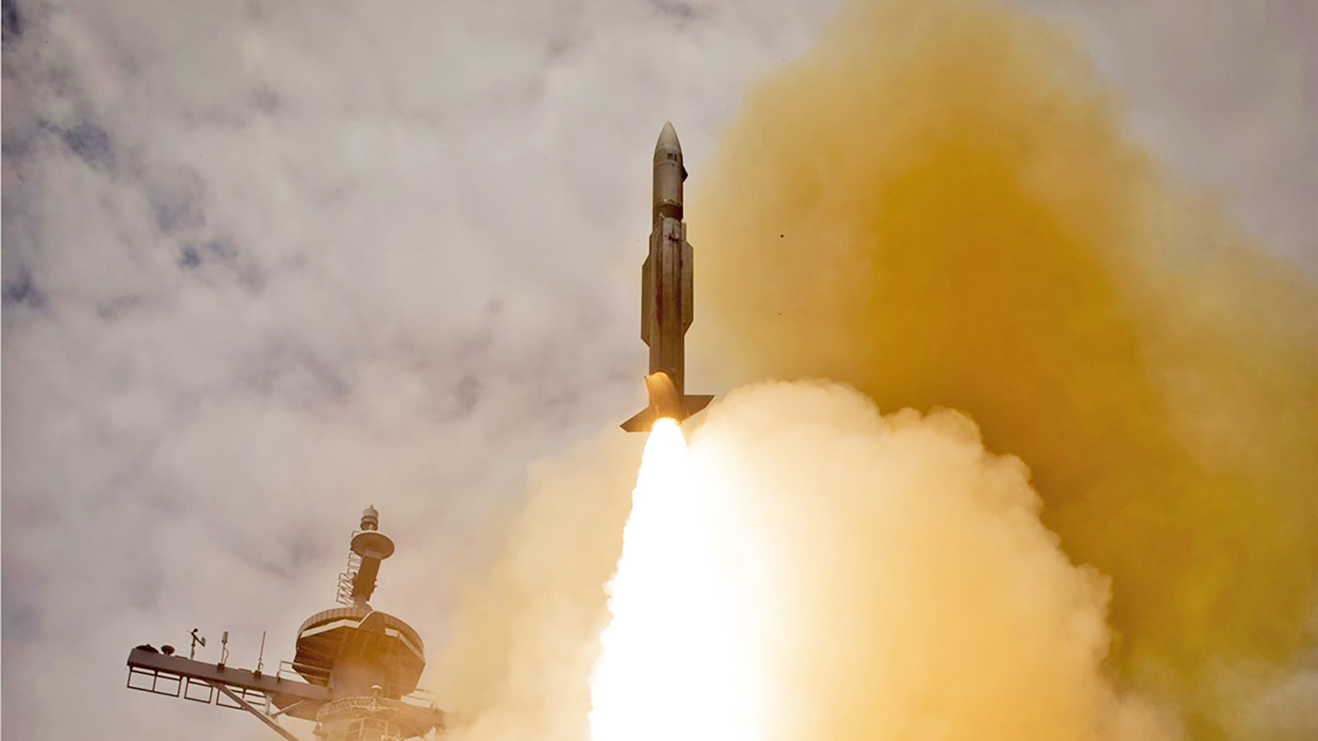 Obscure 23-Year Old Navy SAM Was So Ahead Of Its Time That It's Still ...