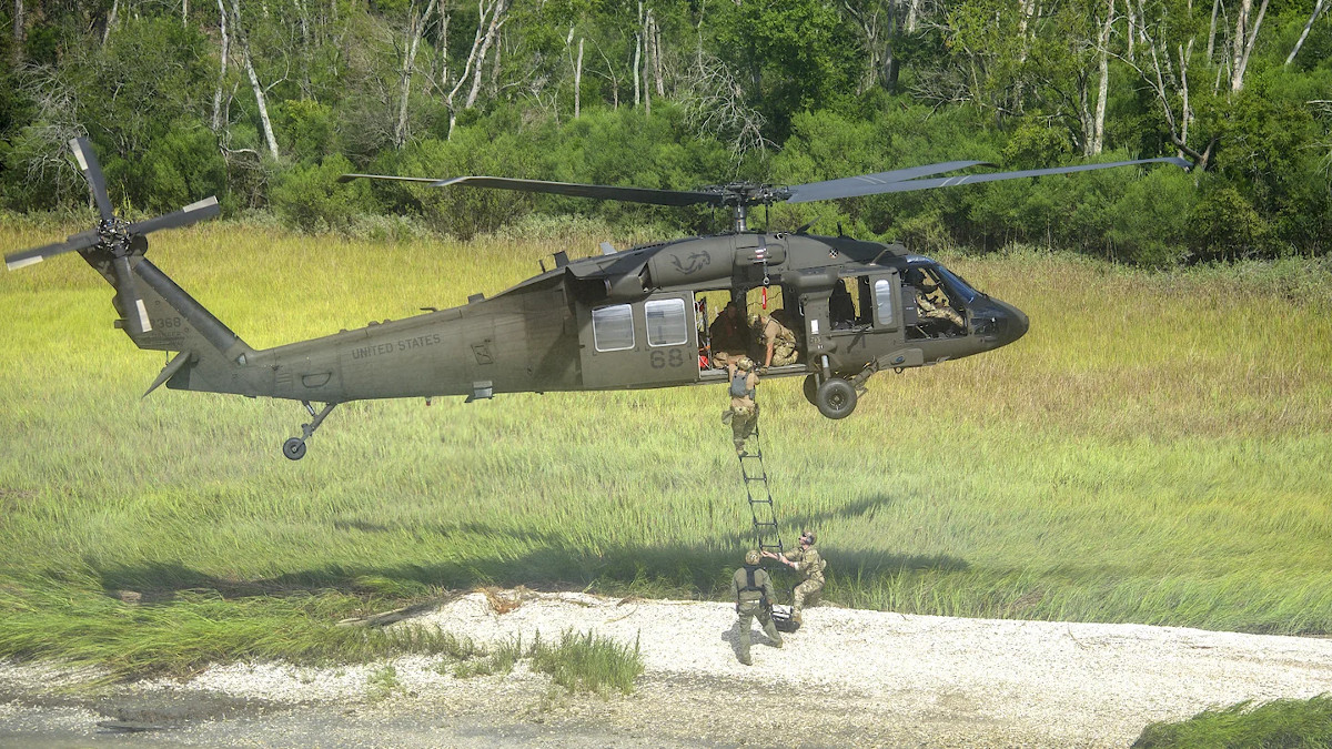 FBI's Elite Hostage Rescue Team Is Now Flying Gloss Black UH-60 Helicopters