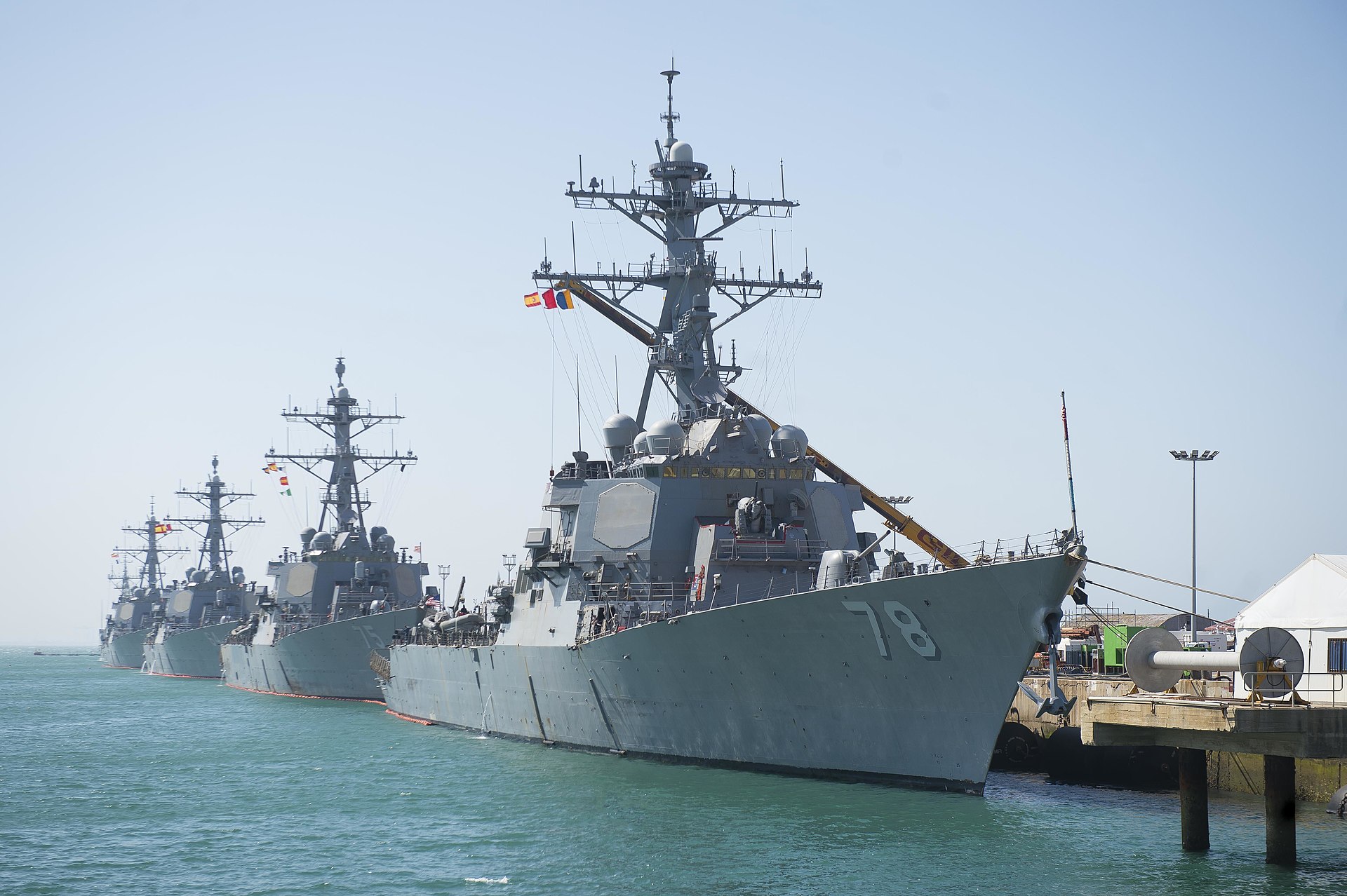 Spain-Based American Destroyers Are Sporting This Unique Electronic ...