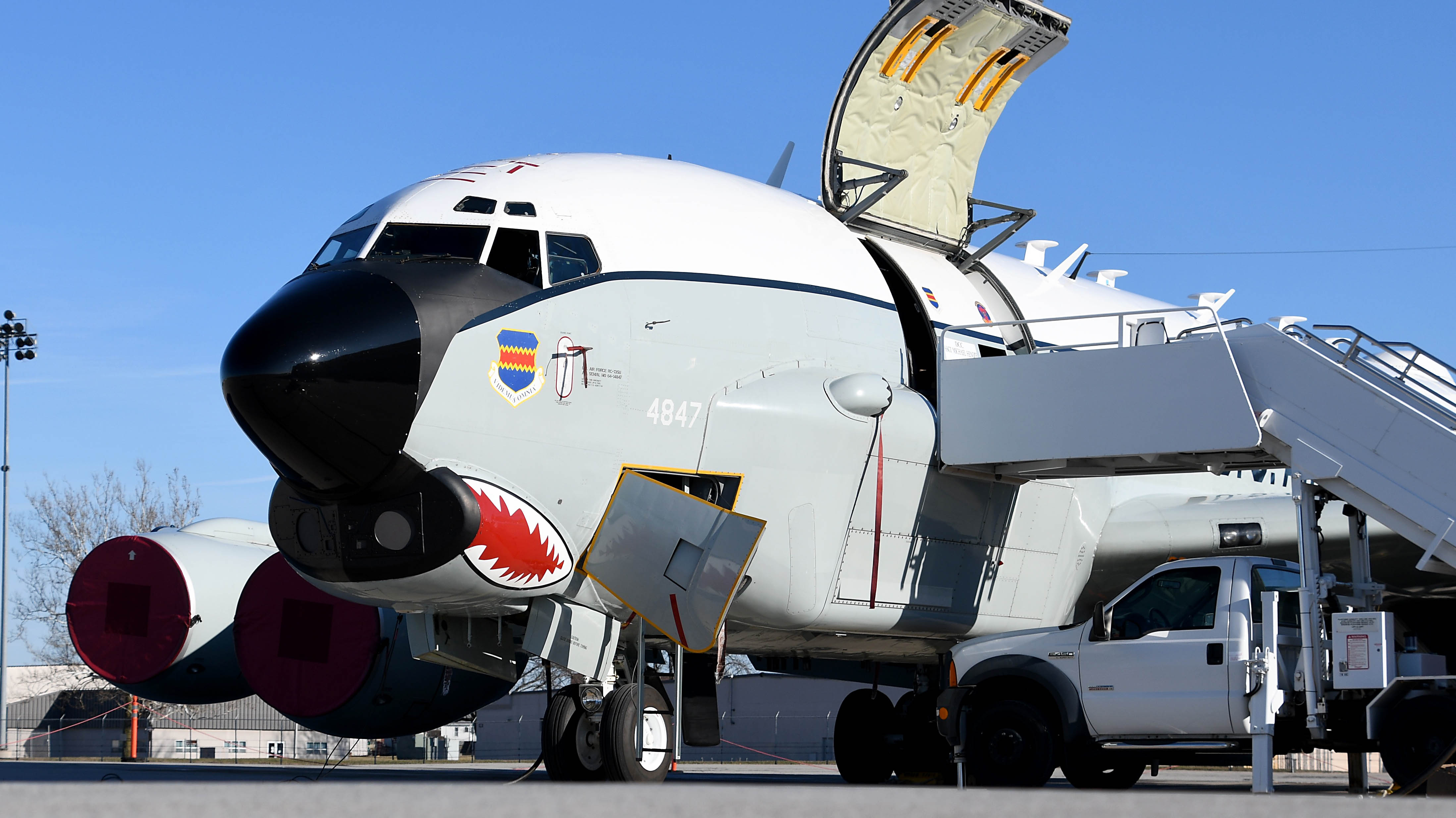 Did An RC-135 Spy Plane Really Make An Unprecedented Run At Chinese ...