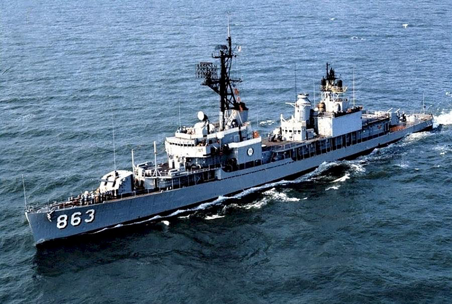 The Hunt For A Soviet Submarine Desperately Trying To Sneak Through The ...