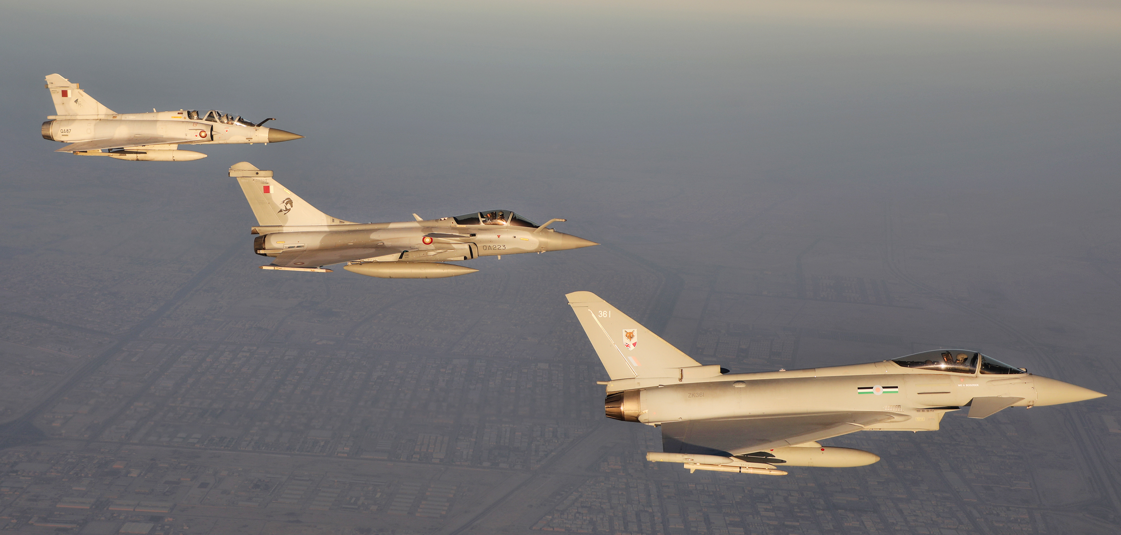 Check Out This Stunning Photo Of The Qatari-British Typhoon Squadron In ...