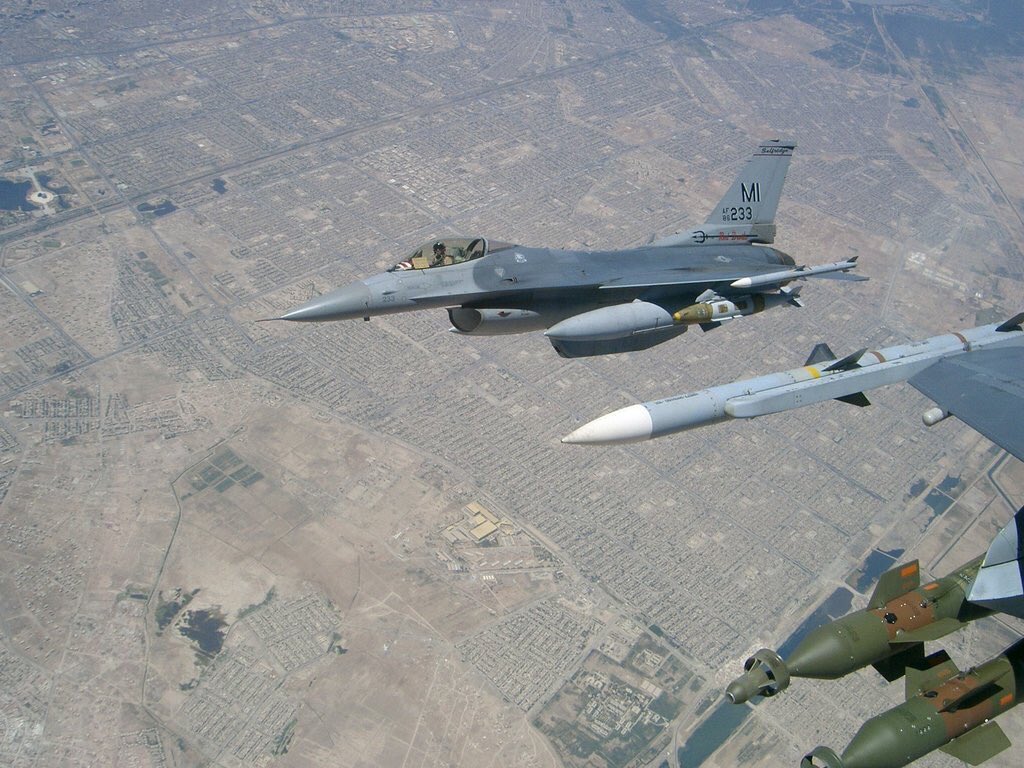The Definitive Answer On Why F-16s Carry AIM-120 AMRAAMs On Their ...