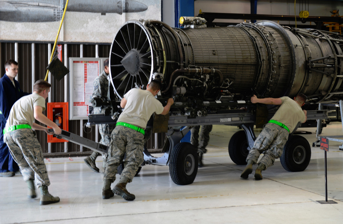 B-1Bs Start To Get Back In The Air After Fleet-Wide Grounding