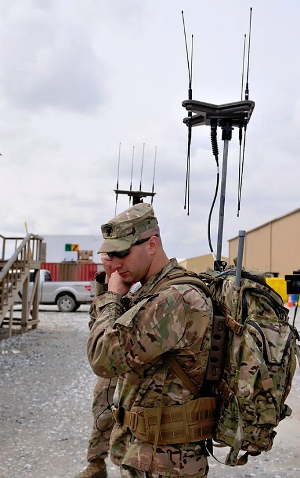 Check Out This Backpack-Mounted Signals Intelligence System Worn By A ...