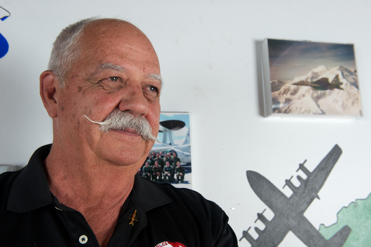 What It Was Like Dogfighting In The F-14 Against America's Secret MiG ...