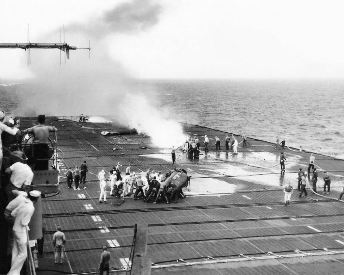 The Most Replayed Carrier Crash In History Happened 70 Years Ago Today