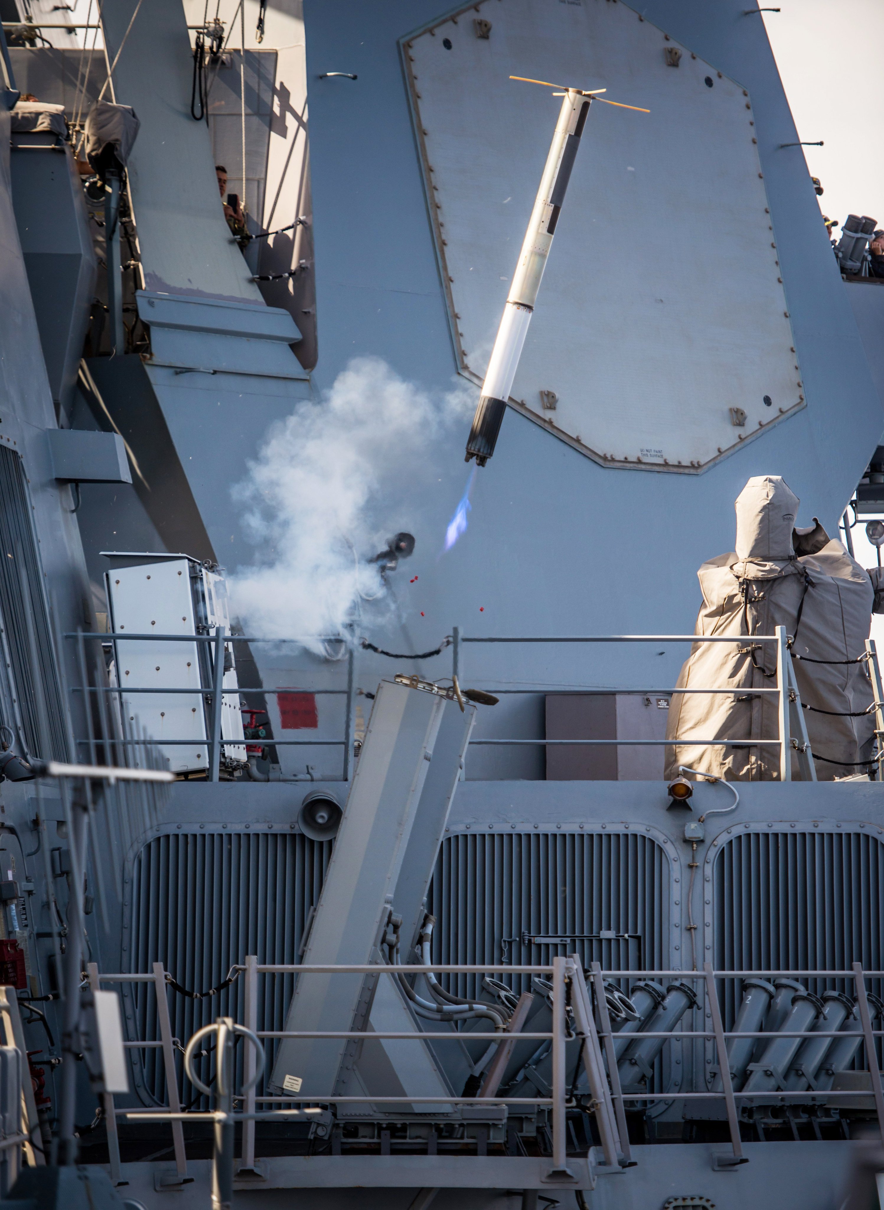 This Is What The Navy's New Shipboard Electronic Warfare System Can ...