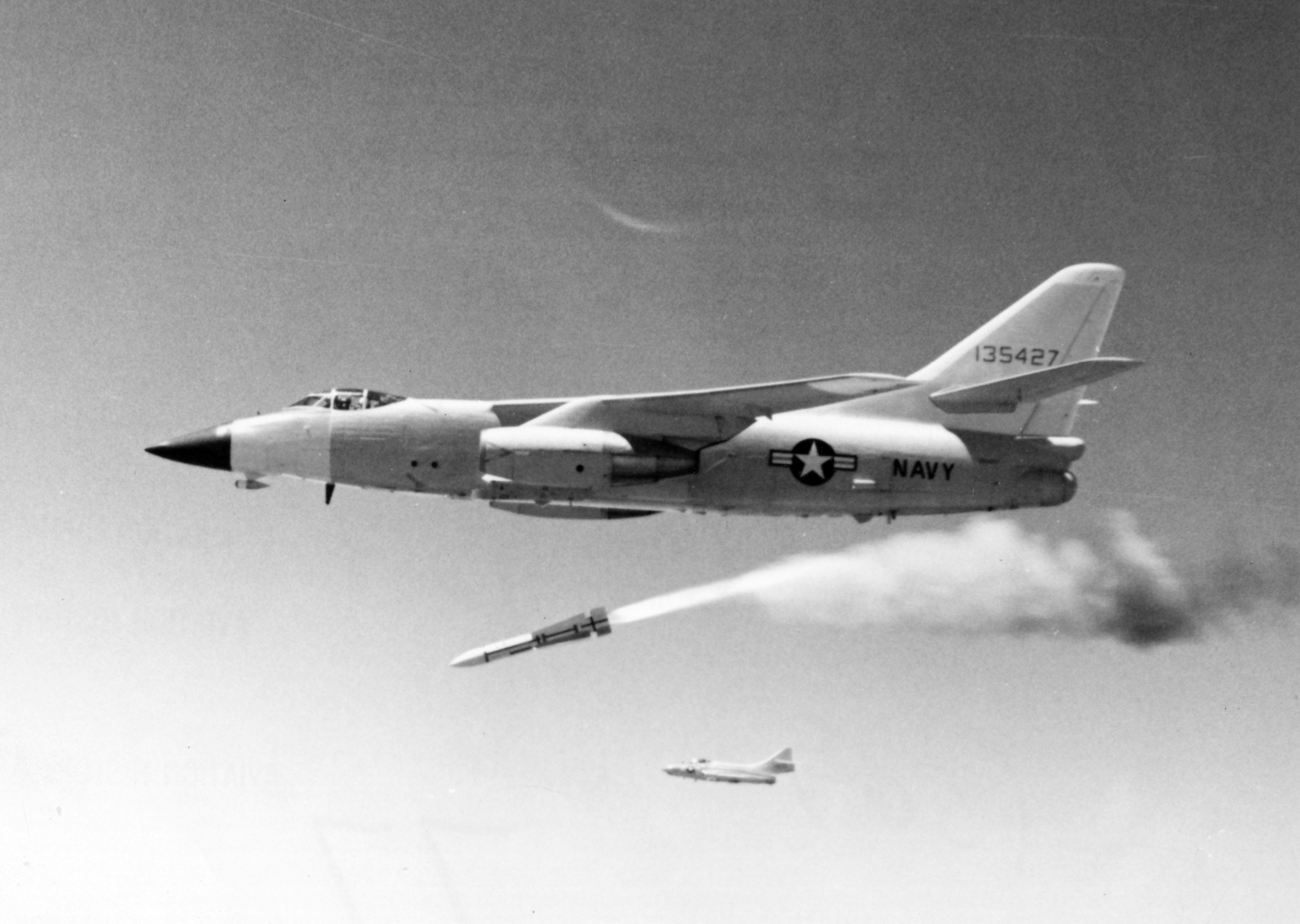 Surface-Launched Version Of The Tomcat’s AIM-54 Phoenix Missile Nearly ...