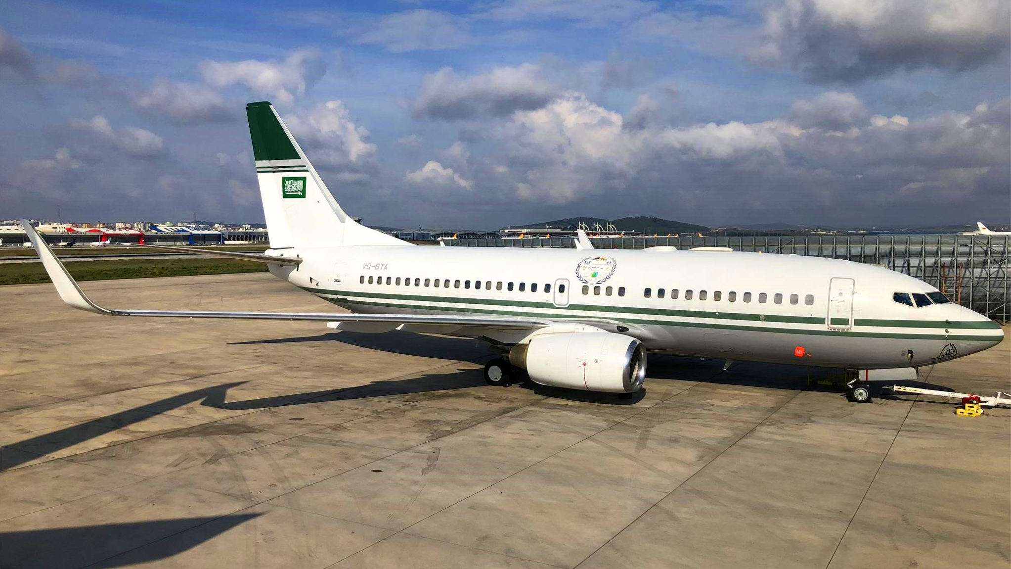 Check Out What This Royal Saudi 737 Private Jet Looks Like Inside