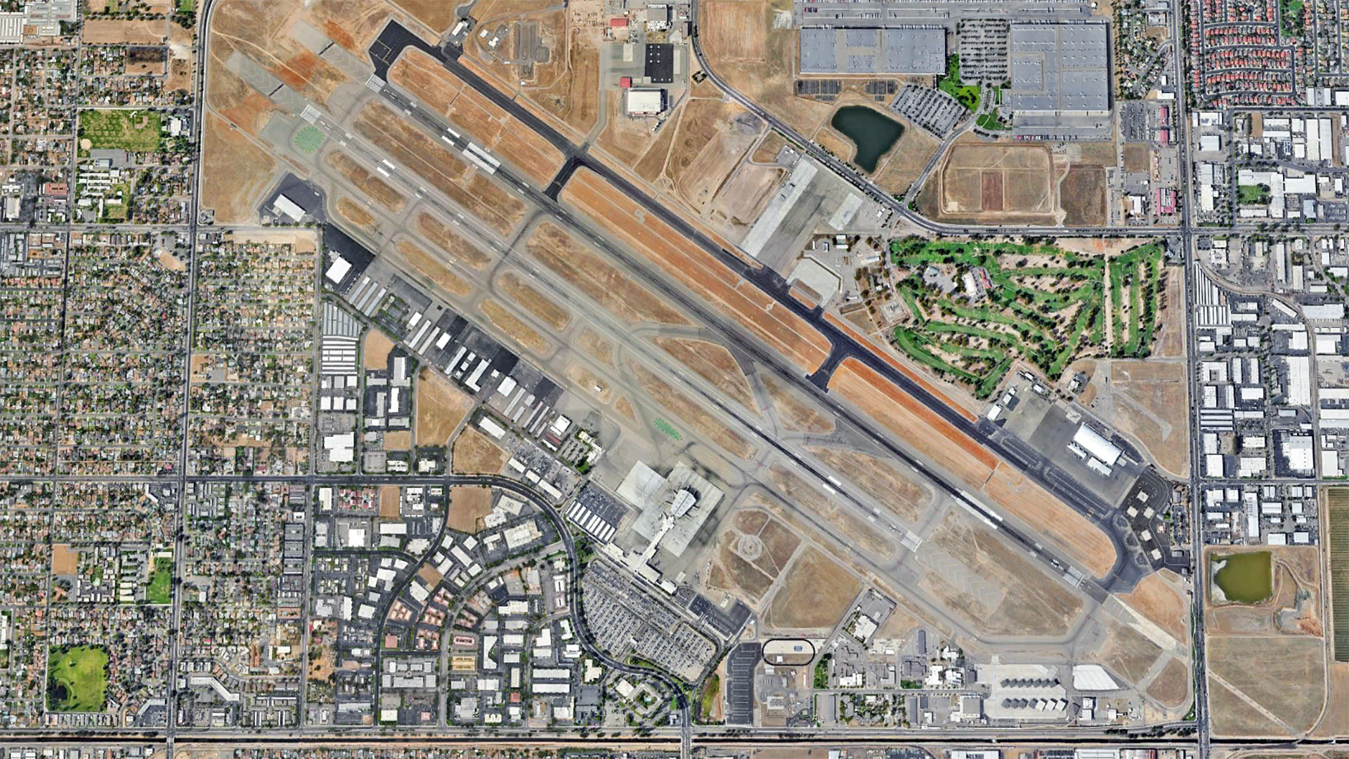 F-117s Make Surprise Appearance At Fresno Airport To Train Against ...