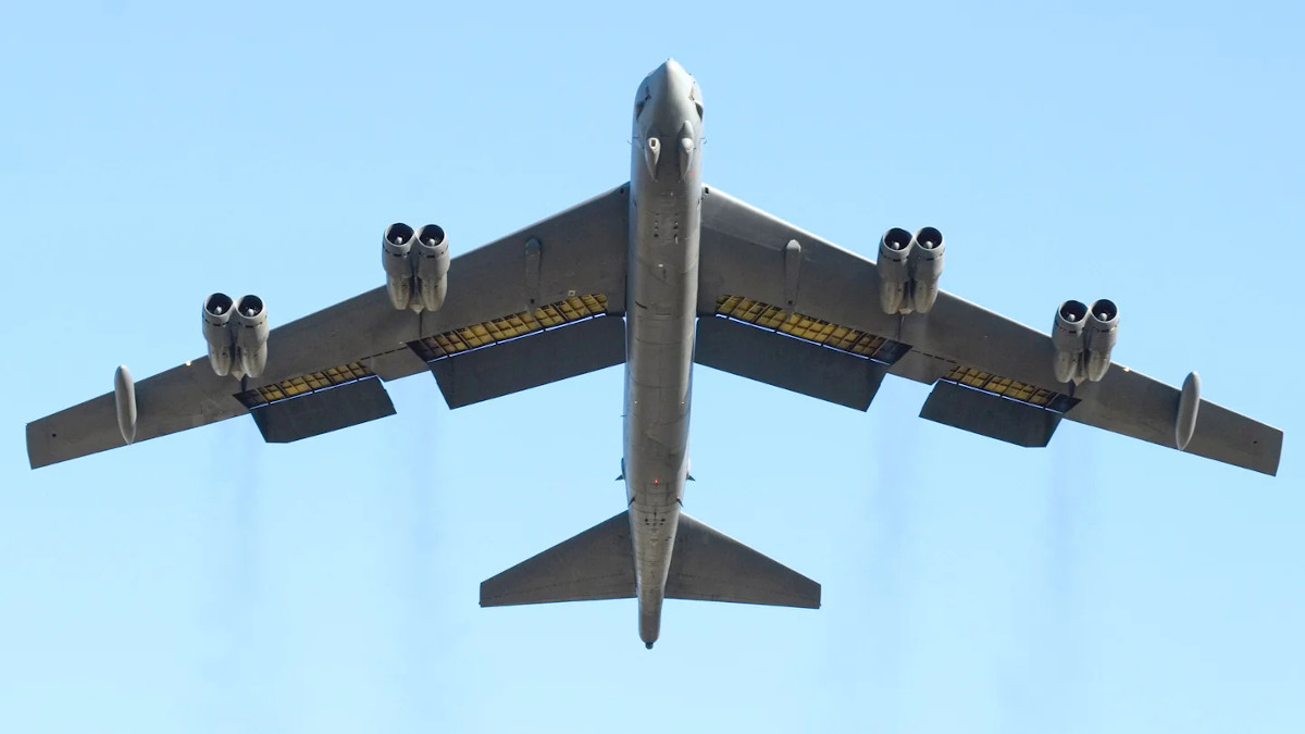 Rolls Royce Will Provide Long-Awaited New Jet Engines For The B-52 ...