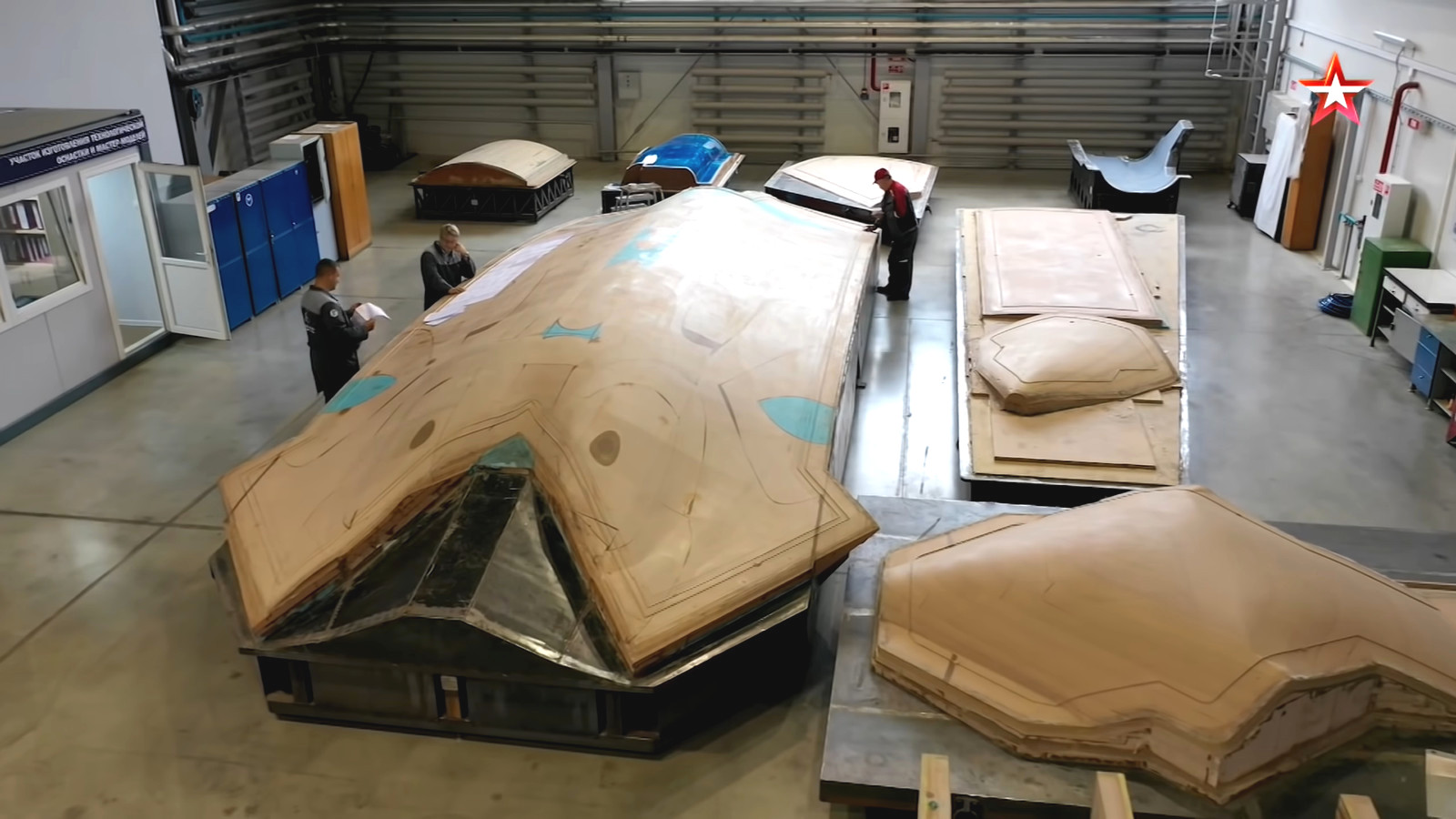 This Is Our Most Detailed Look At Russia's S-70 Unmanned Combat Air ...