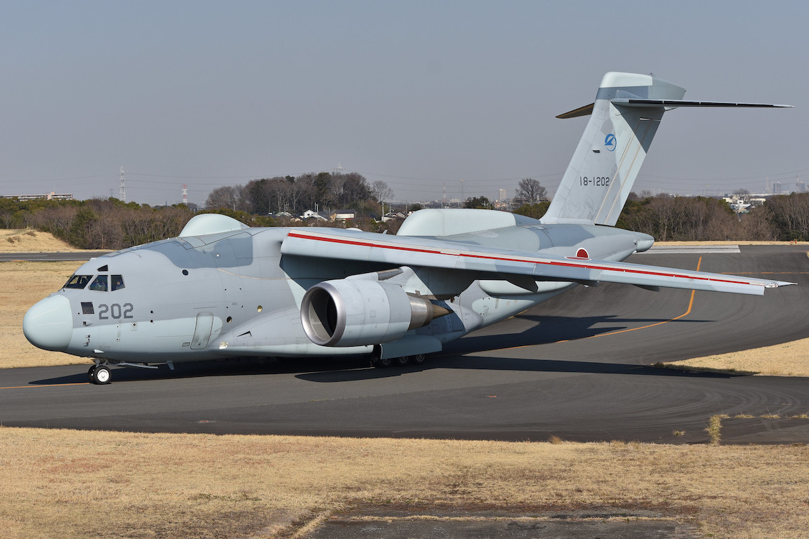 Japan’s C-2 Cargo Jet Absolutely Dwarfs The C-1 It Was Developed From ...
