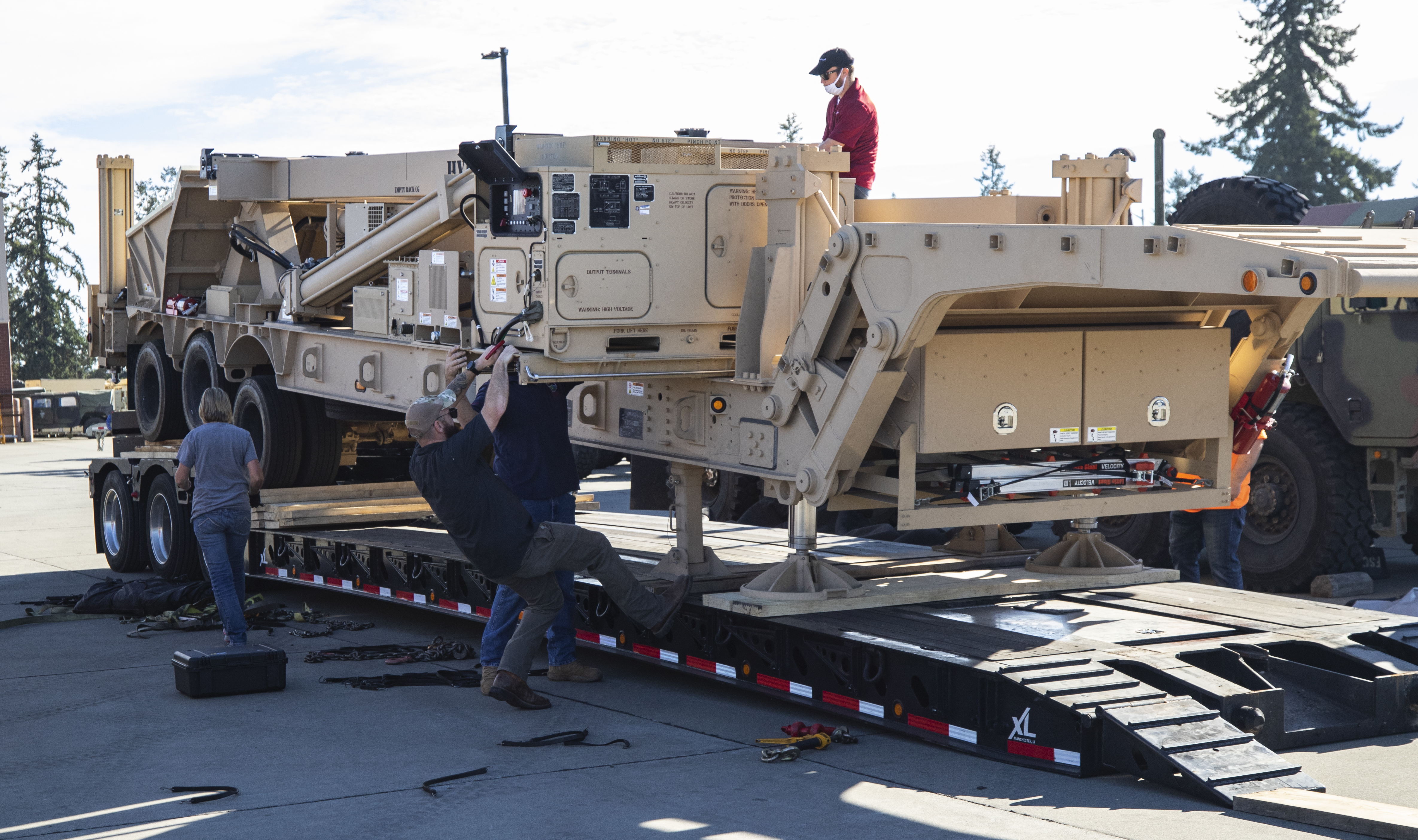 The Army Just Got Its Hands On Its First "Dark Eagle" Hypersonic ...