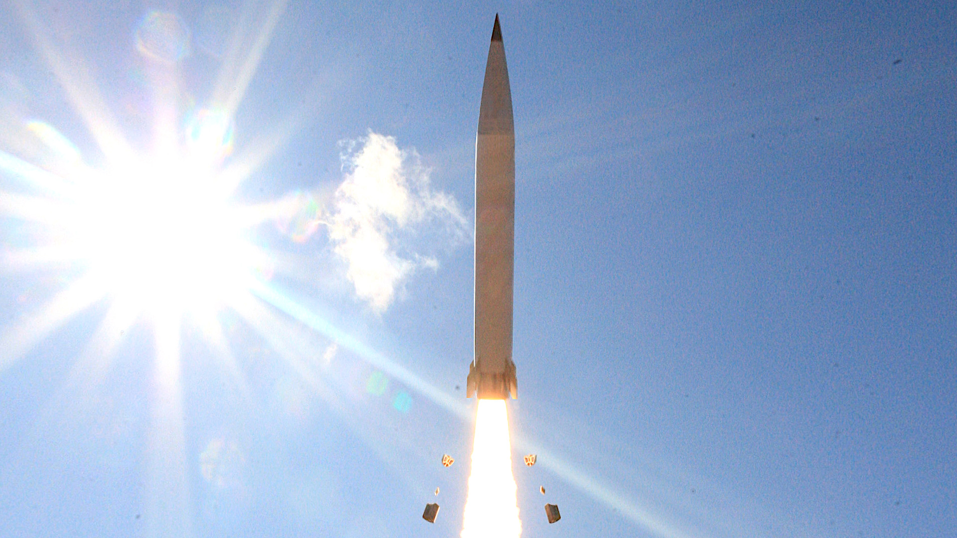 The Army Just Tested Its New Ballistic Missiles That Takes Aim At ...