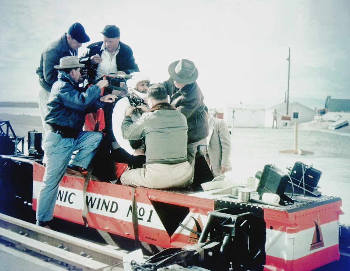 Feel The Speed In These Incredible Photos From The Air Force's Rocket ...
