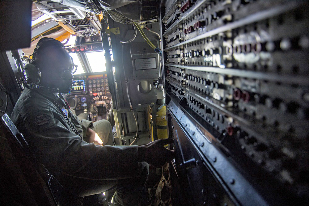 Confessions Of A B-52 Stratofortress Maintainer
