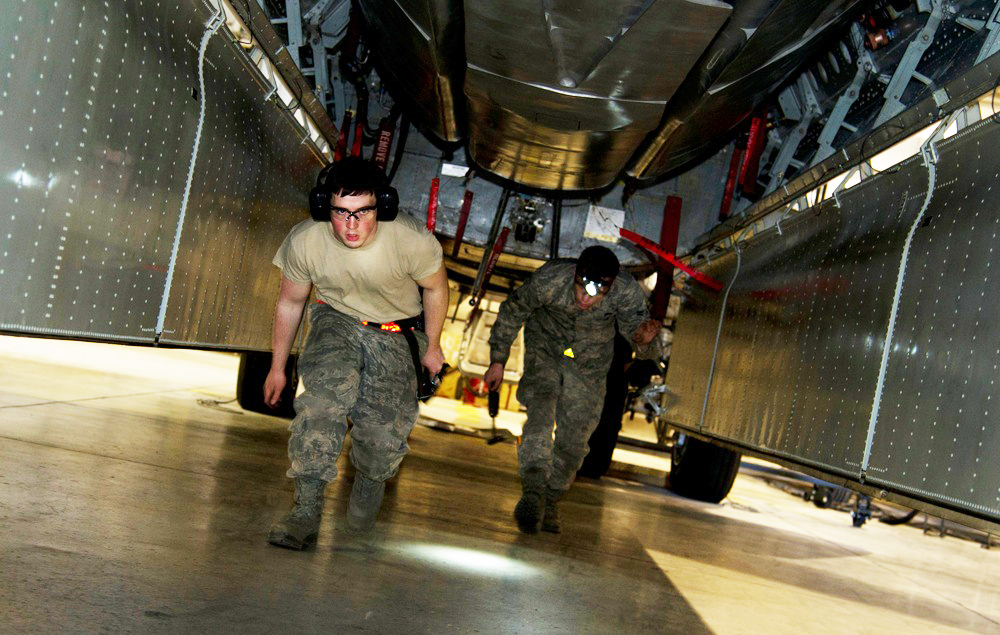 Confessions Of A B-52 Stratofortress Maintainer