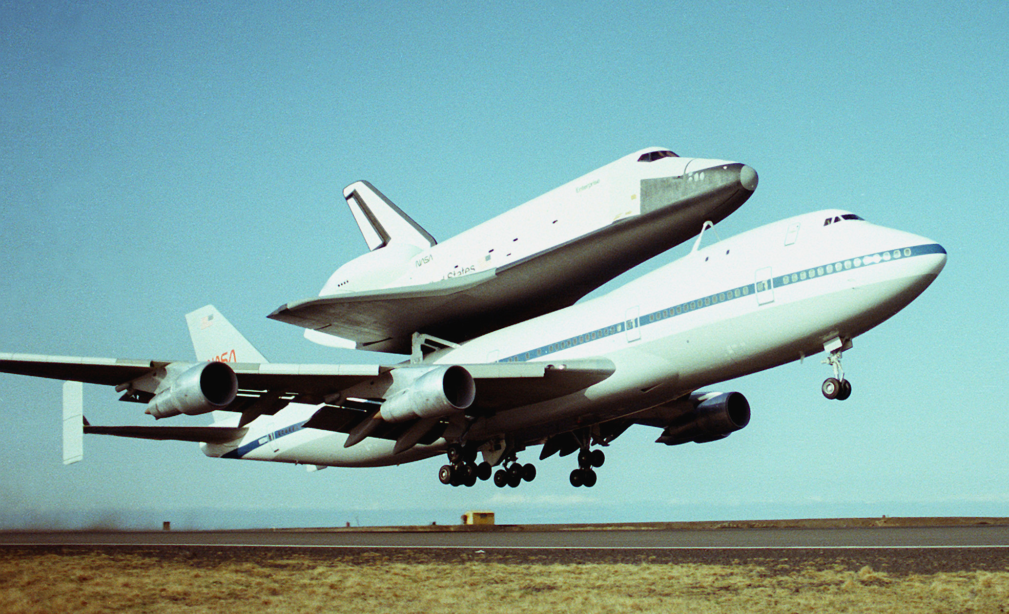 Space Shuttle Carrying 747 Was Secretly Modified To Defend Itself From ...