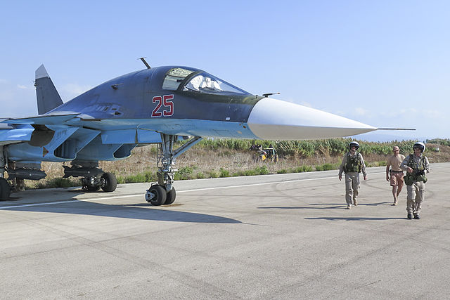 Russia’s Su-34 Fullback Strike Jet Is The King Of Hauling Gas