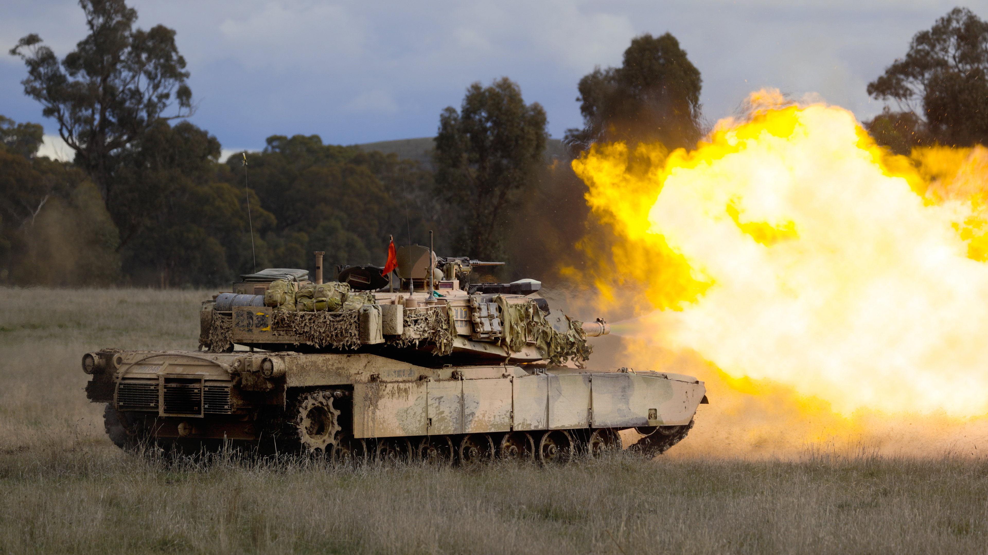 Australia Buys M1A2 SEPv3 Advanced Abrams Tanks To Lead Its Major Armor ...