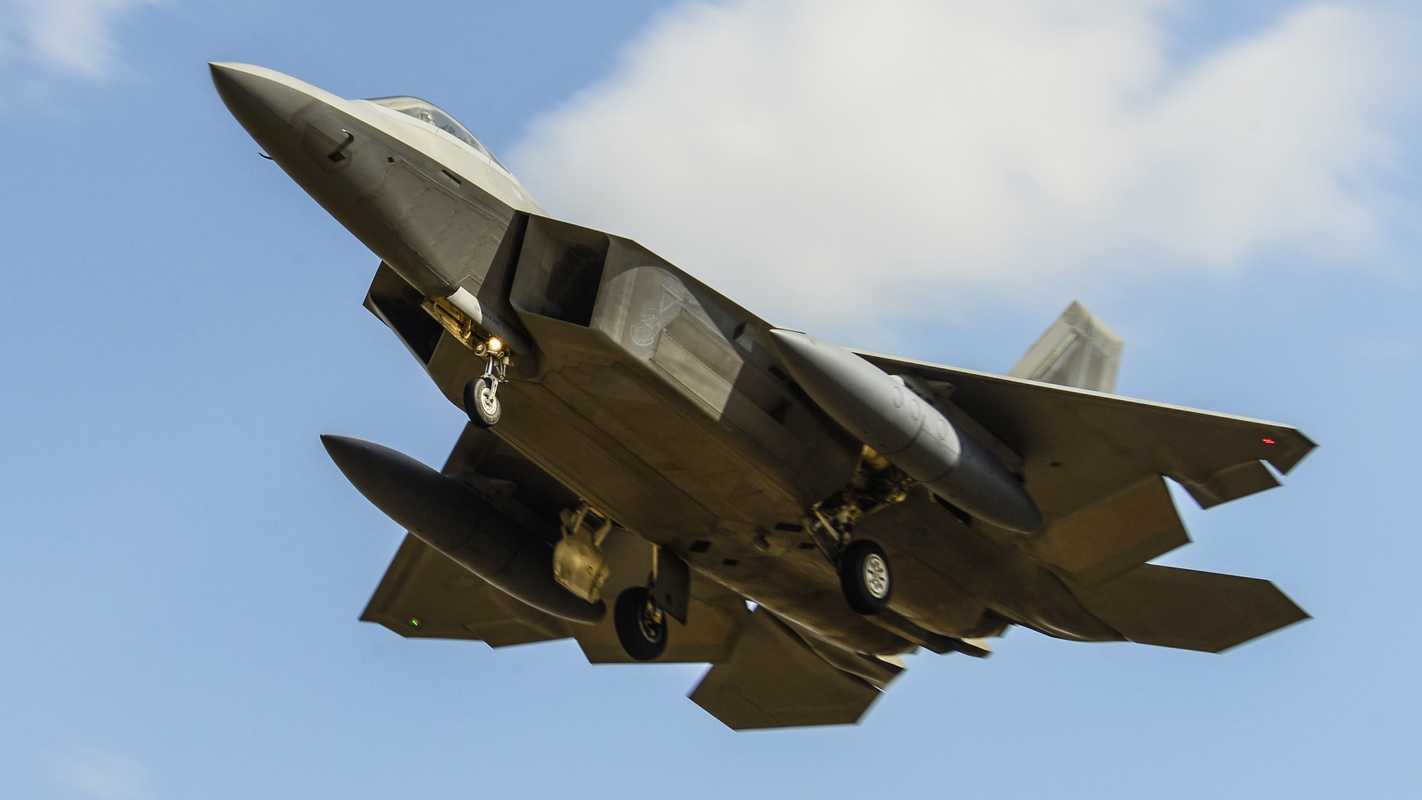 The F-22 Raptor Could Finally Get The Infrared Sensor It Was Originally ...