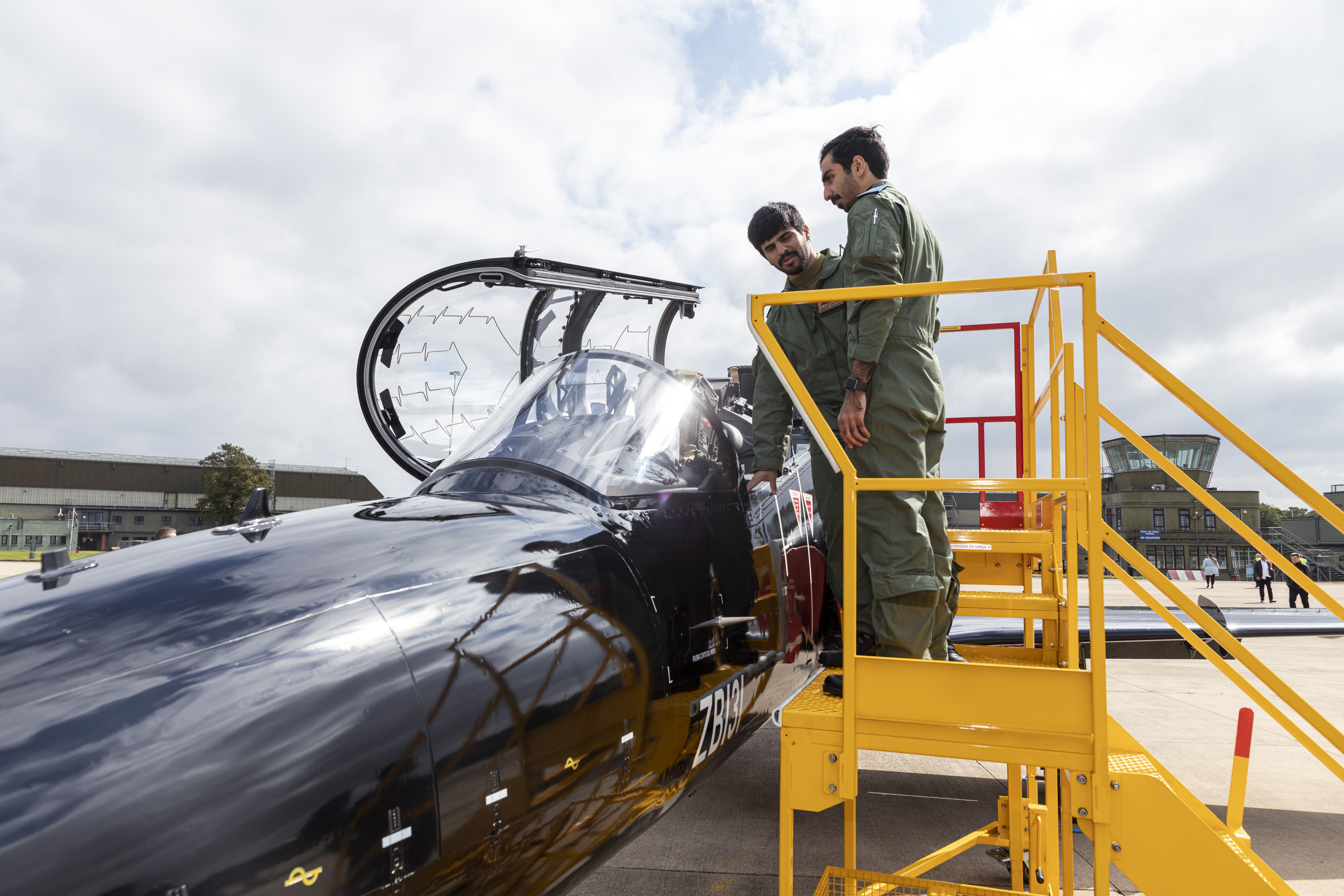 Qatar Surprises With A Second Advanced Jet Trainer Being Added To Its ...
