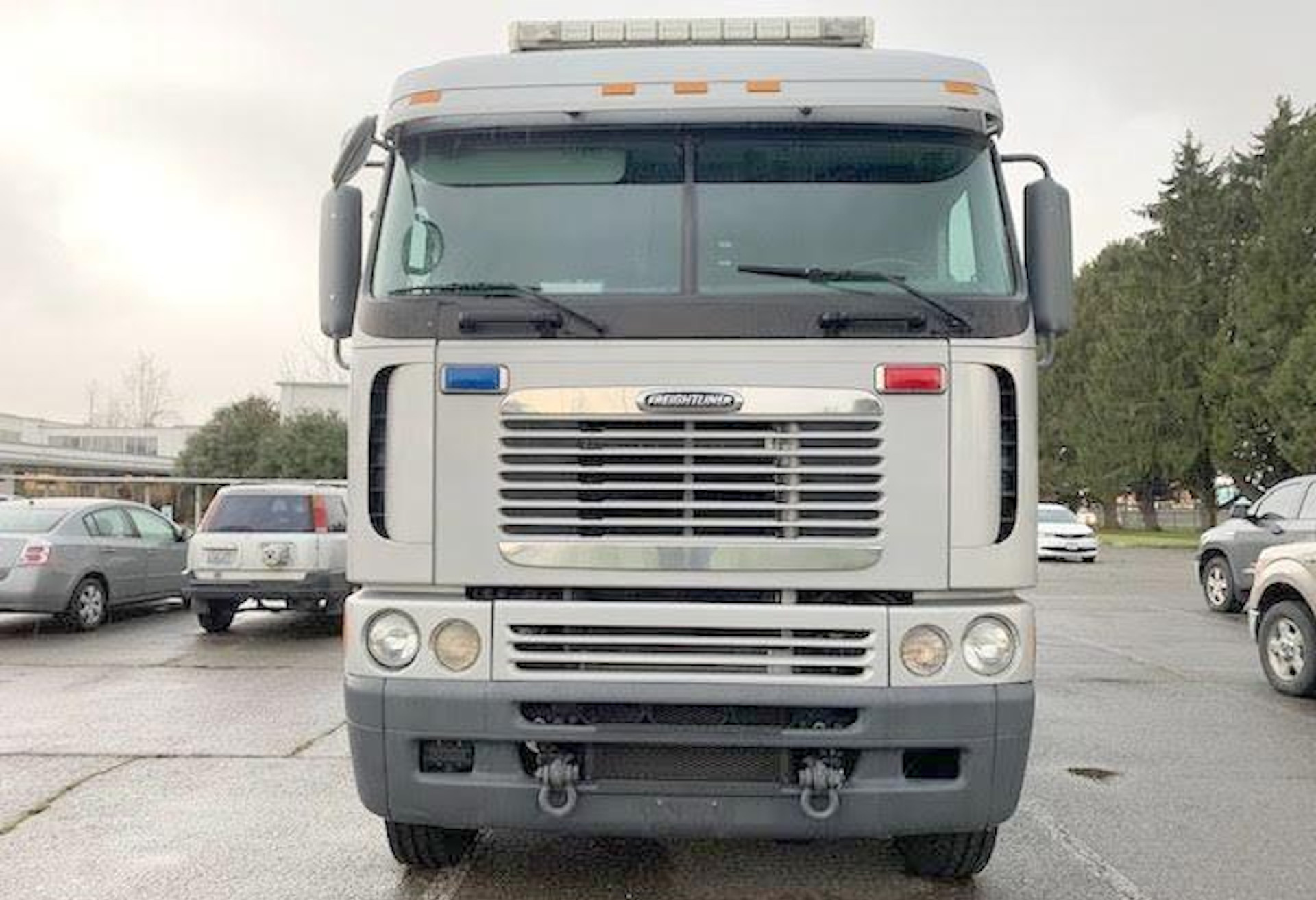 You Can Buy This 27-Ton FBI Mobile Command Center Truck