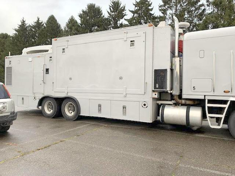 You Can Buy This 27-Ton FBI Mobile Command Center Truck