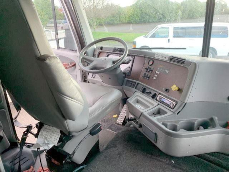 You Can Buy This 27-Ton FBI Mobile Command Center Truck