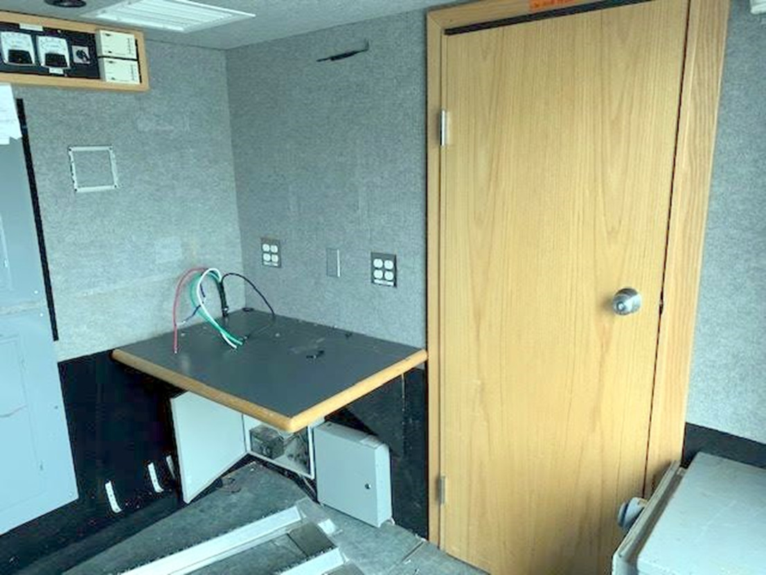 You Can Buy This 27-Ton FBI Mobile Command Center Truck
