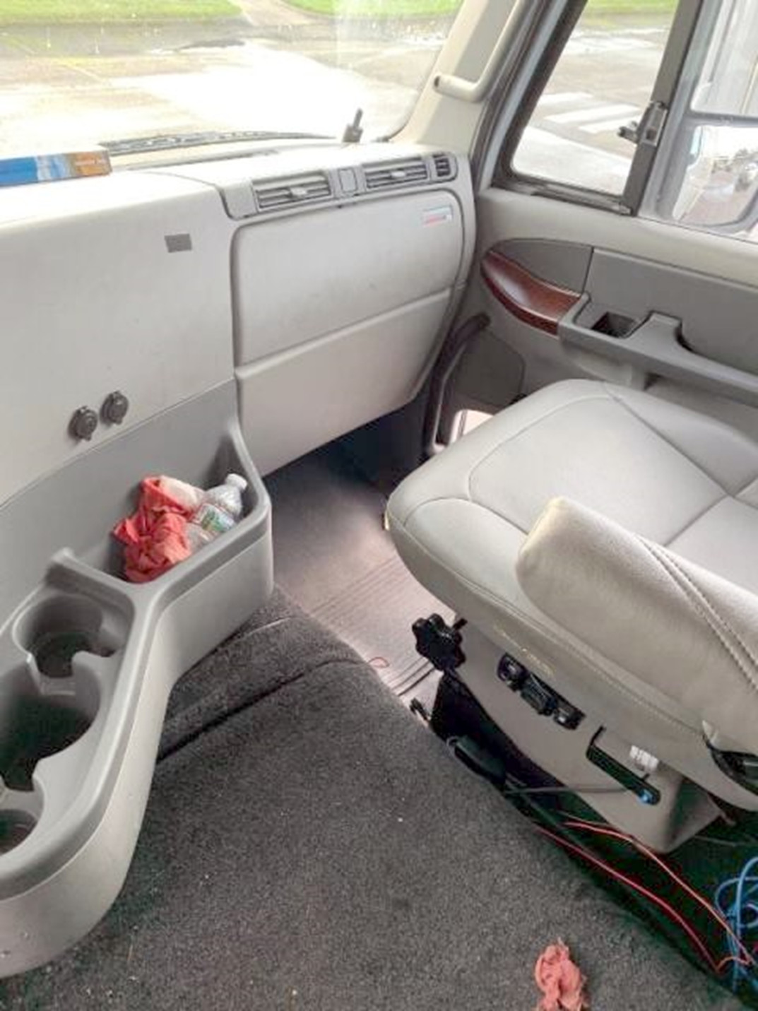 You Can Buy This 27-Ton FBI Mobile Command Center Truck